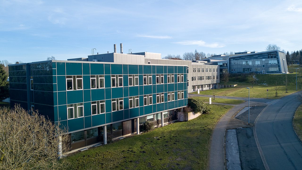 Institut für Polymerwerkstoffe und Kunststofftechnik - PuK